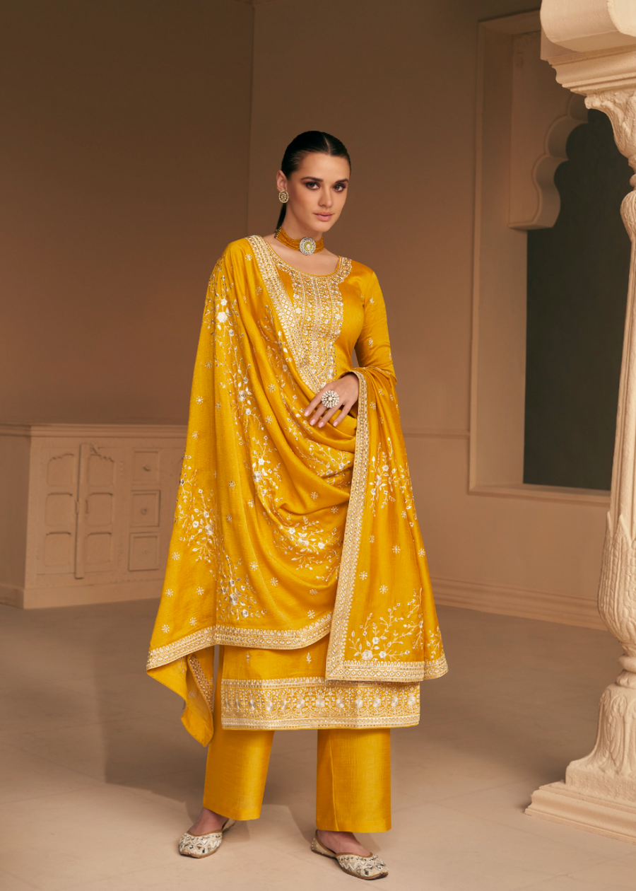 Rushini : One Stop Destination For Traditional Clothinng